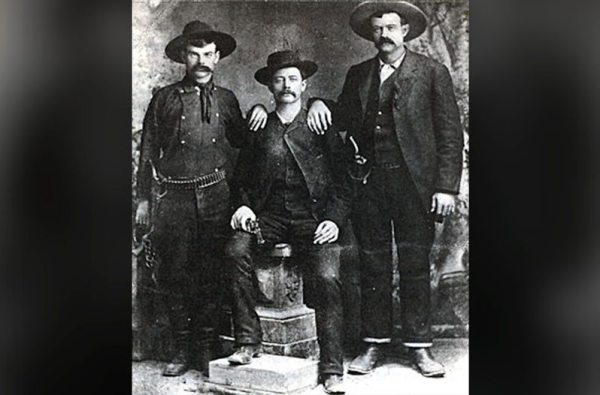 8 of the Most Notorious Outlaws in Texas History