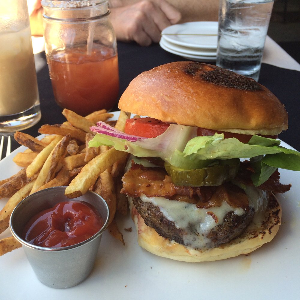 Best Burgers in Texas: 15 Restaurants You Need to Try