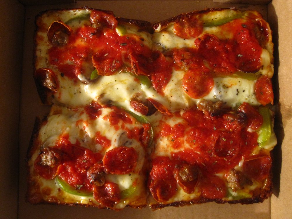These 10 Restaurants Serve up the Best Pizza in Texas