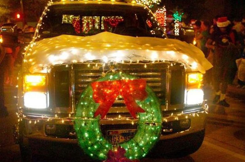 10 Unique Christmas Traditions from Around Texas