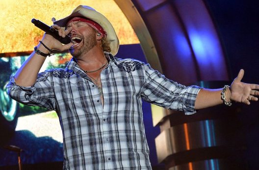 8 Prominent Country Stars Who Are Gun Owners
