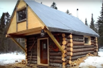 This Guy Built an Impressive Log Cabin for Only $500