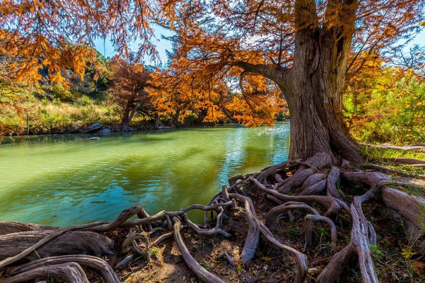 Fall in Texas in 10 Breathtaking Photos from Around the State