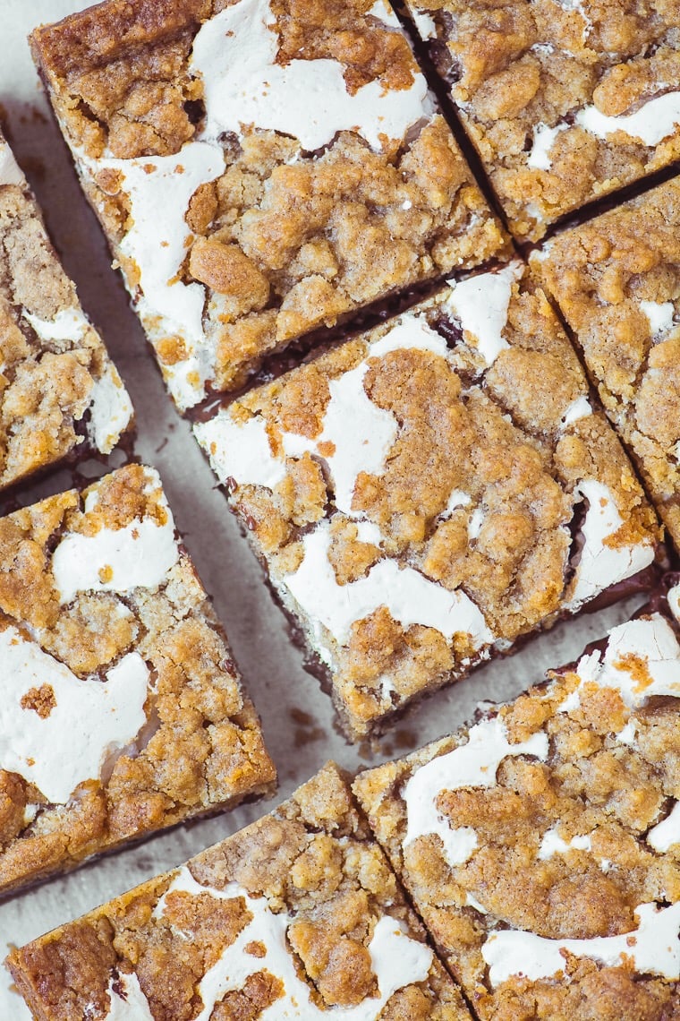 20 Easy Dessert Bars You Can Make For All Your Last-Minute Guests