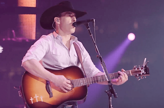"Outta Style": Aaron Watson Bonds with Fans at Rodeo Houston in New Video