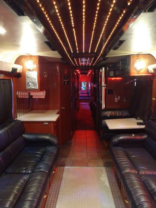 Tim McGraw Bus from the 1990s is up For Sale on Ebay