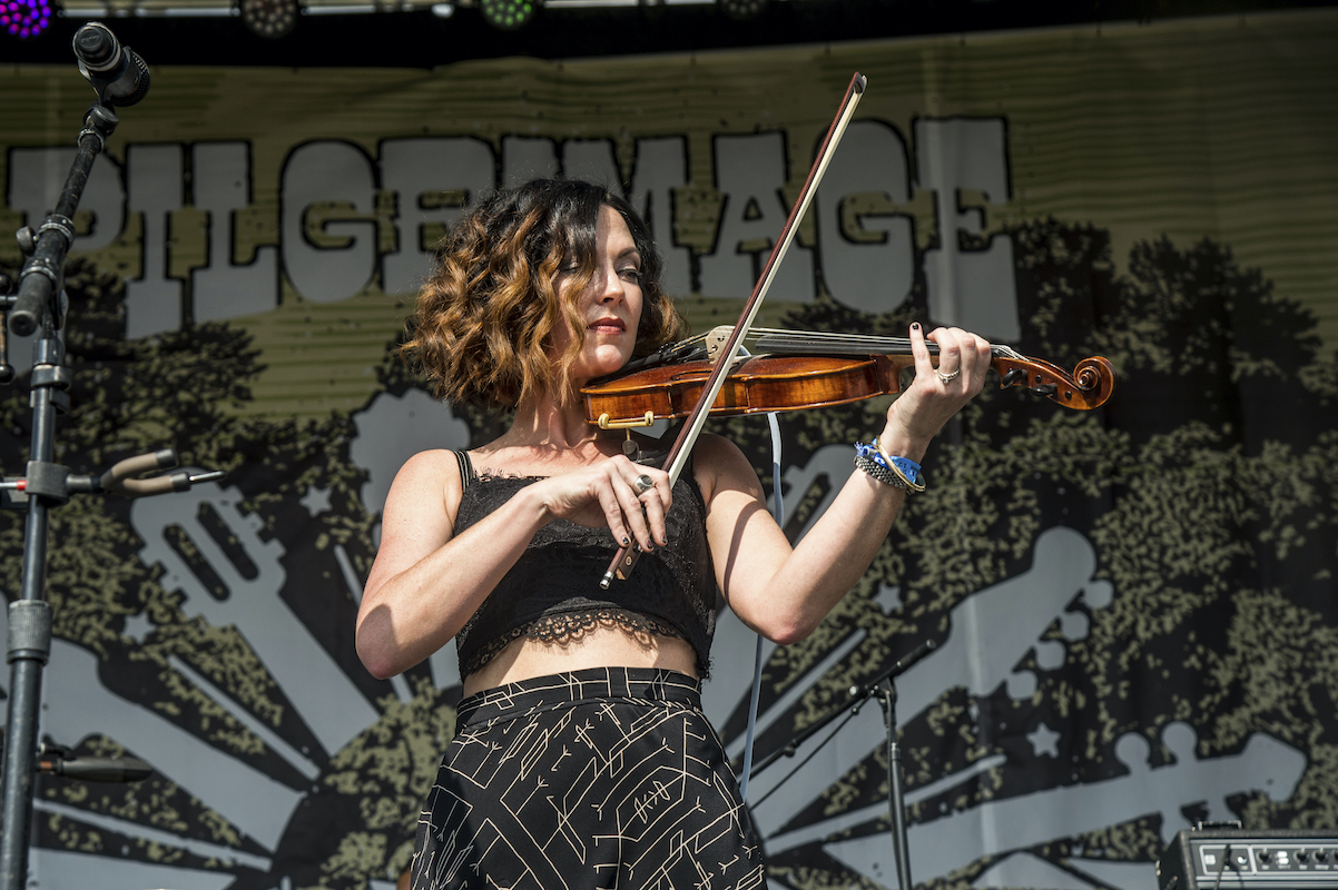 Amanda Shires: Her 10 Best Solo Songs, Ranked
