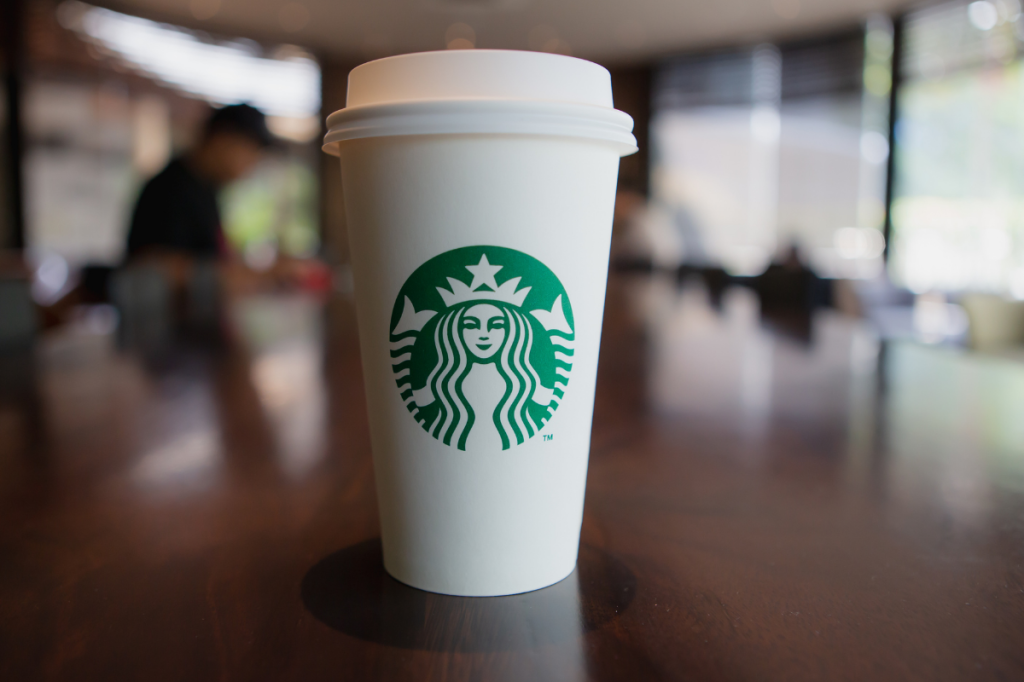 What Time Does Starbucks Close for an Evening Pick-Me-Up