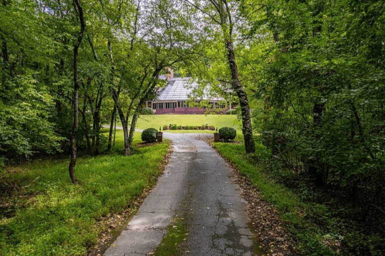 Barbara Mandrell's Stunning Former Mansion Is Headed To Auction