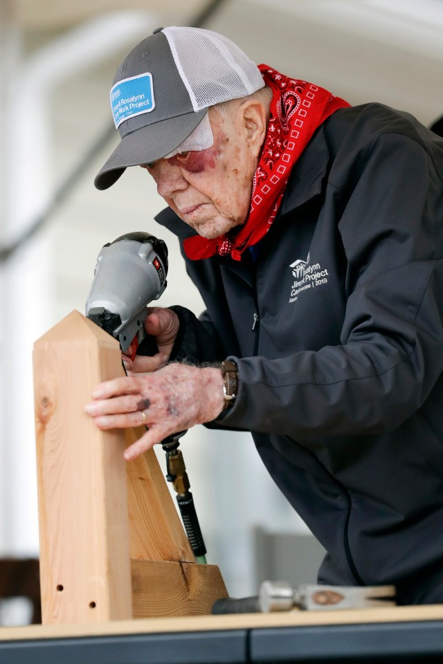 95-Year-Old Former President Jimmy Carter Helps Build Nashville Home