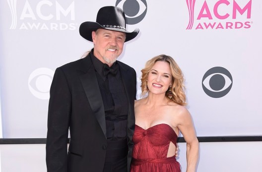 Trace Adkins Marries Actress Victoria Pratt