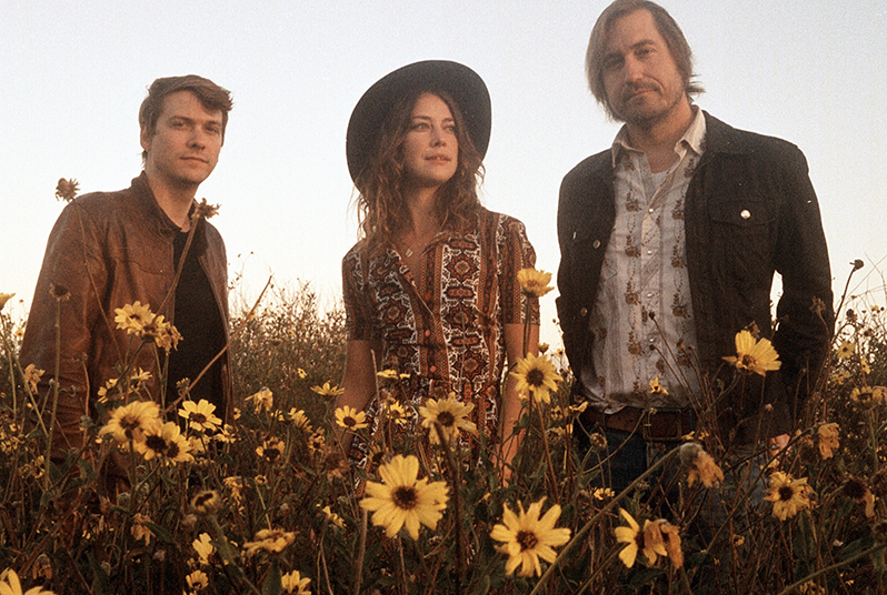 Video Premiere: Jimbo Pap's "String of Pearls"