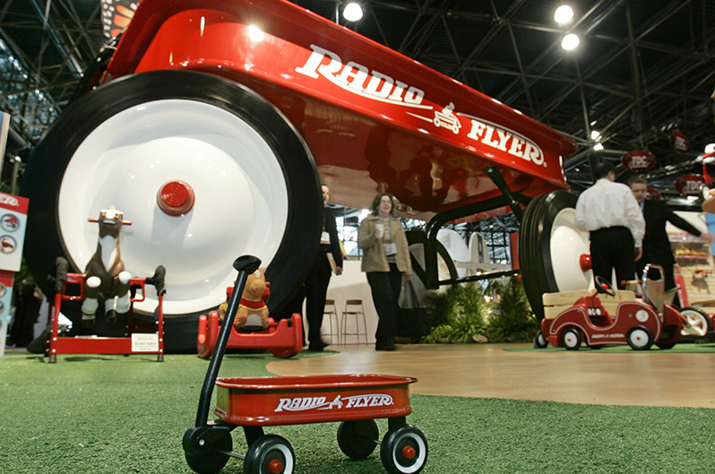 Radio Flyer: How the Little Red Wagon Became a Classic American Toy