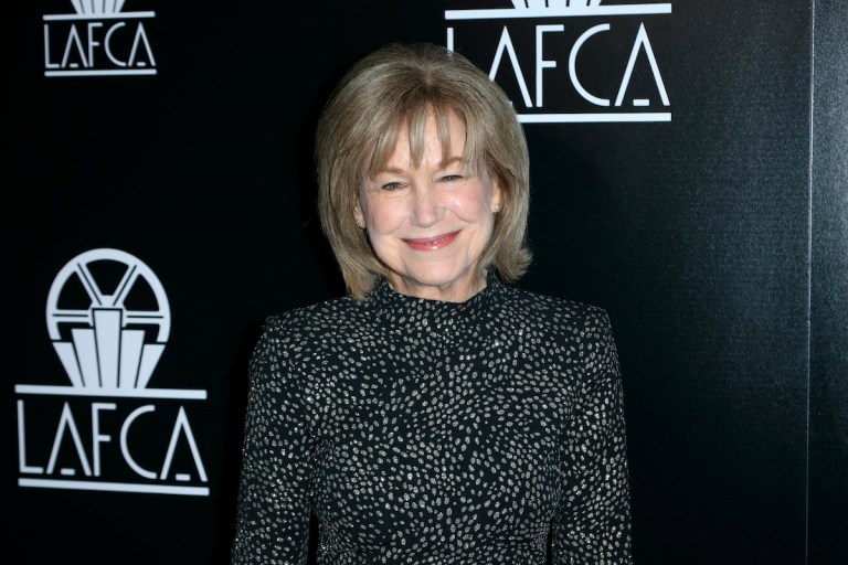 Veteran Actor Mary Kay Place Scored Multiple Country Hits in the '70s