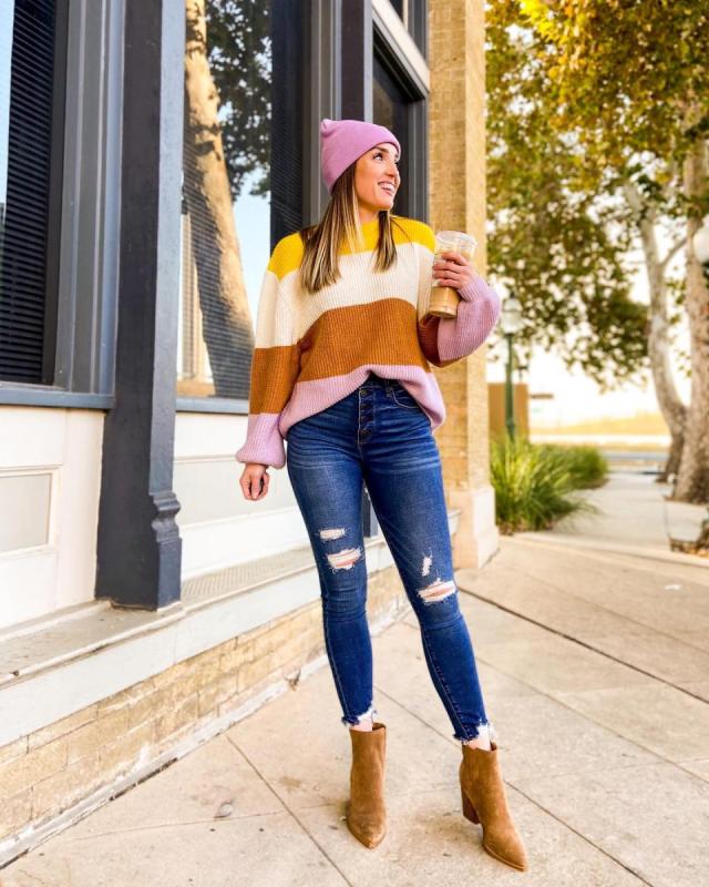 12 Cute Beanies for Women in 2021: Messy Bun, Pom, Slouch + More