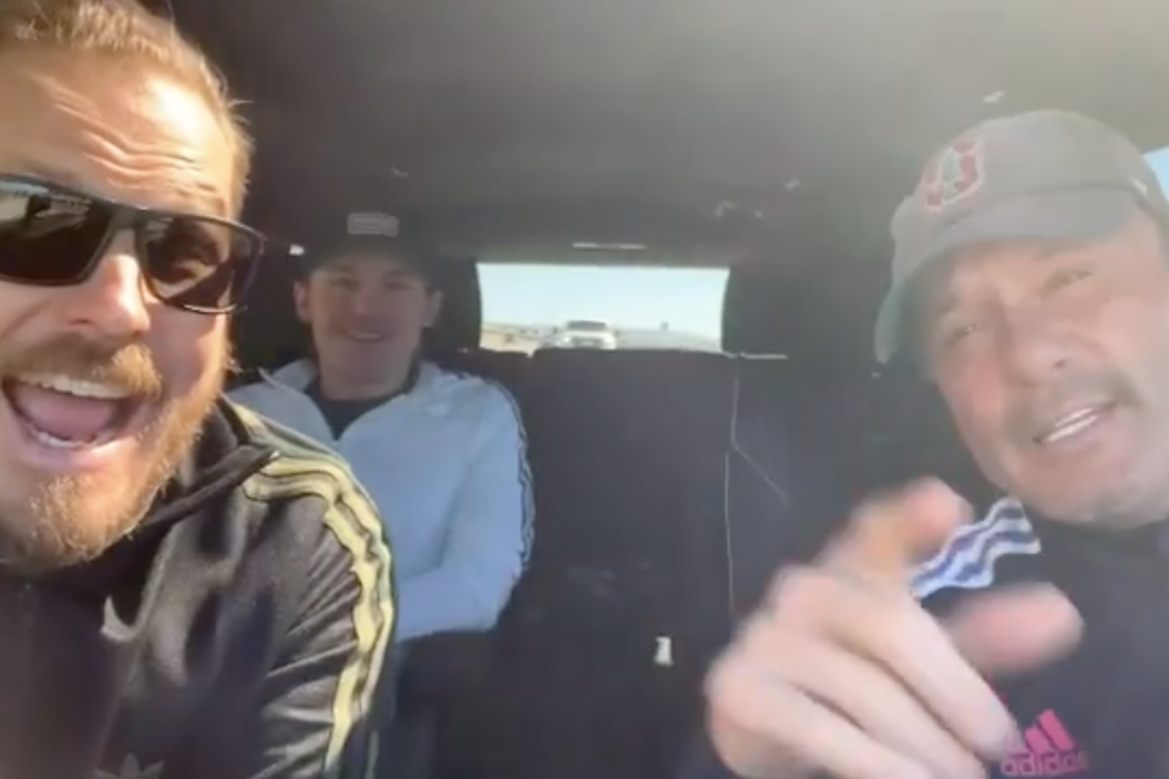 Tim McGraw Sings The Eagles With His Brothers on Family Road Trip