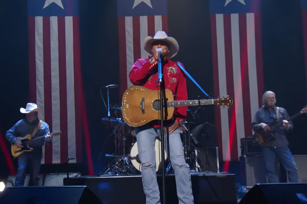 Alan Jackson Revisits 'Drive (For Daddy Gene)' For 'A Capitol Fourth ...