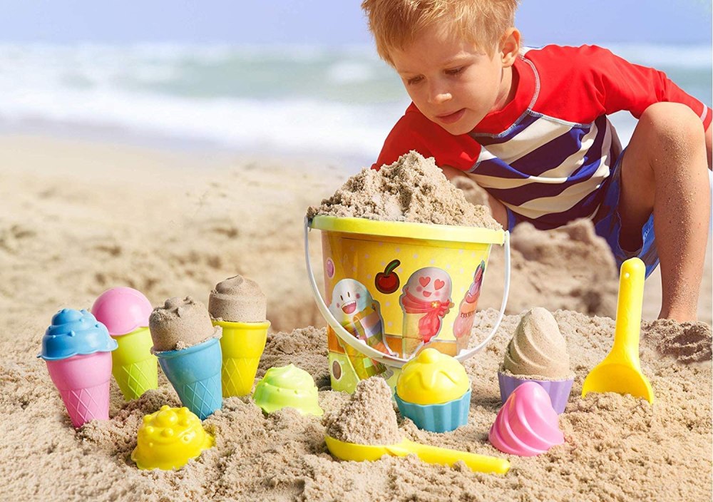8 Best Beach Toys of 2021 for Kids: RC, Kites, Sand Toys, and More