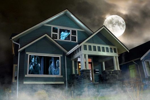 3 Best Halloween Projectors for Indoor + Outdoor Use {2023}