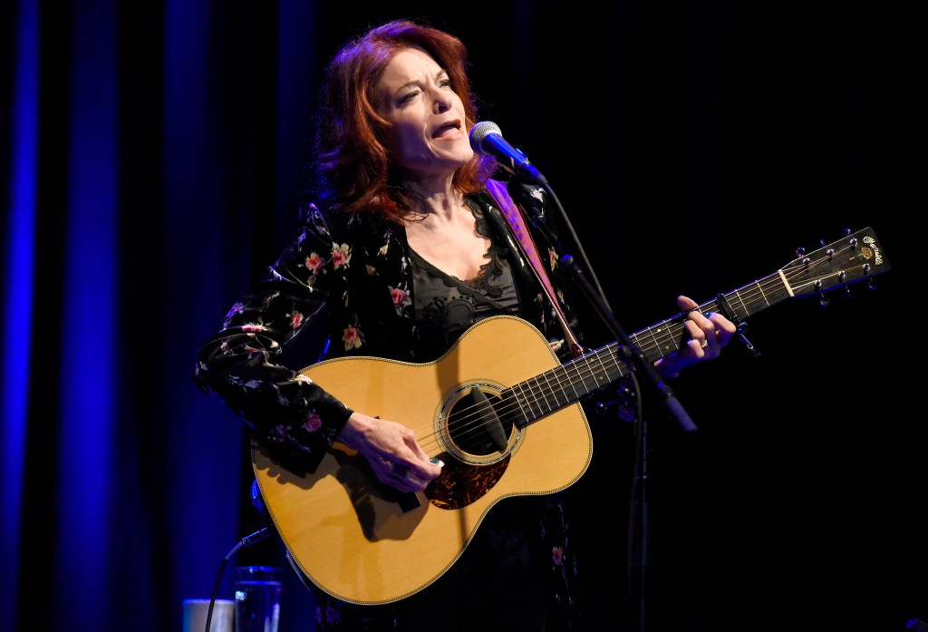 Female Country Singers: The Top 45 Singers of All Time