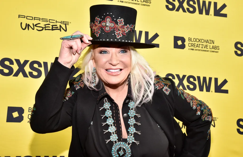 Female Country Singers: The Top 45 Singers of All Time