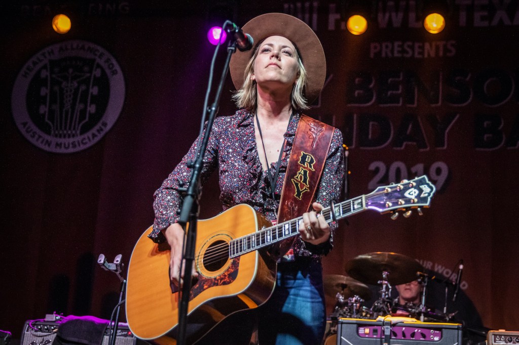 A Songwriter Profile: Who Is Native Texan Jamie Lin Wilson?