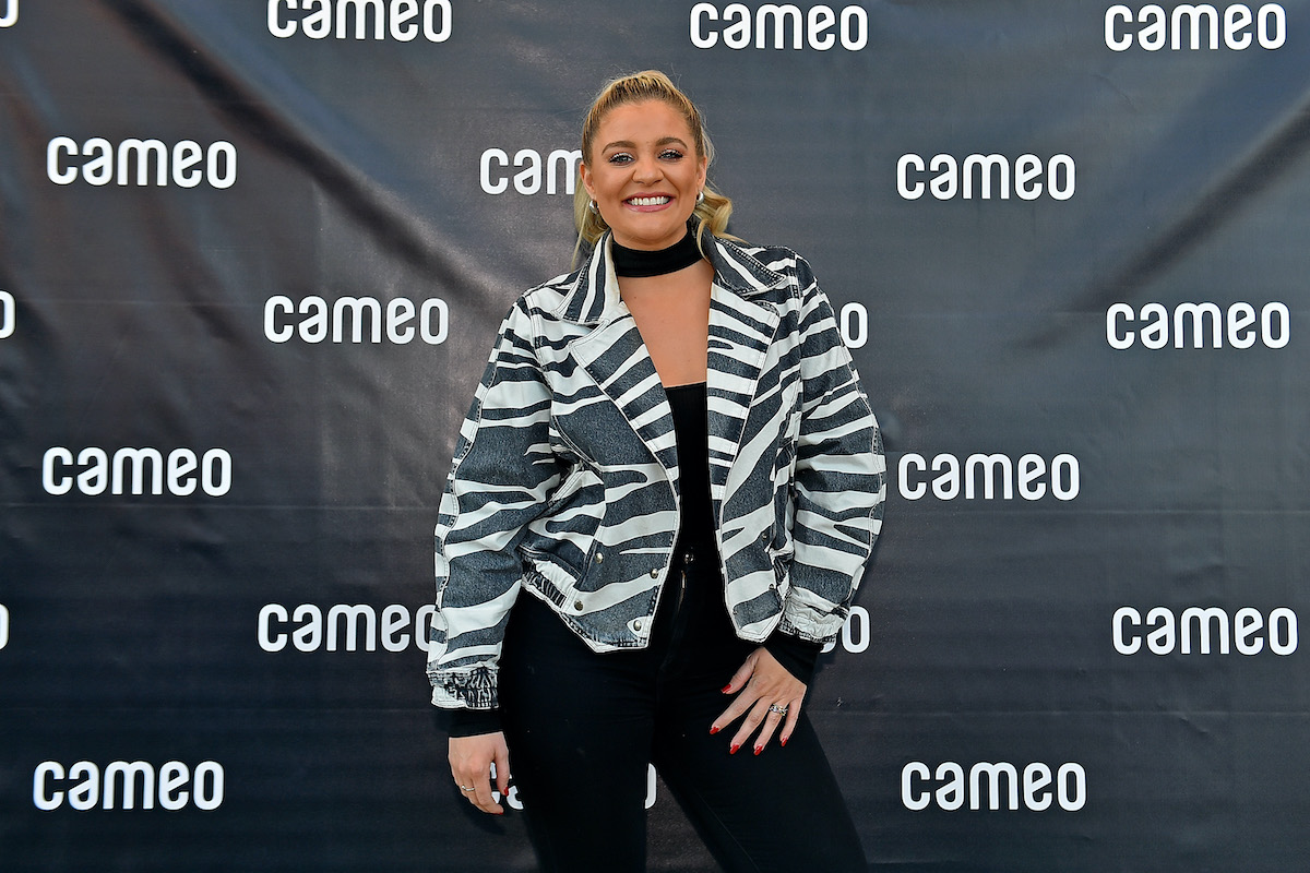 Lauren Alaina Officially Joins the Grand Ole Opry Cast