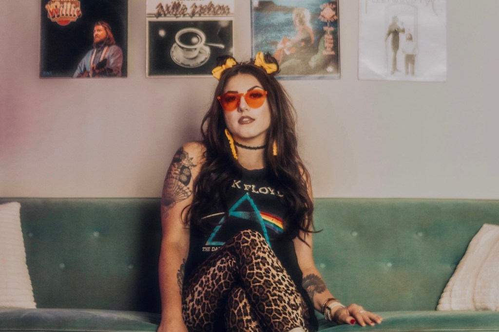Tori Allen Steps to the Forefront With Feel-Good Songs