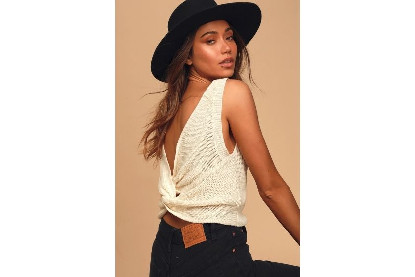 What To Wear to an Outdoor Concert: 6 Trendy Fits for Everyone {2022}