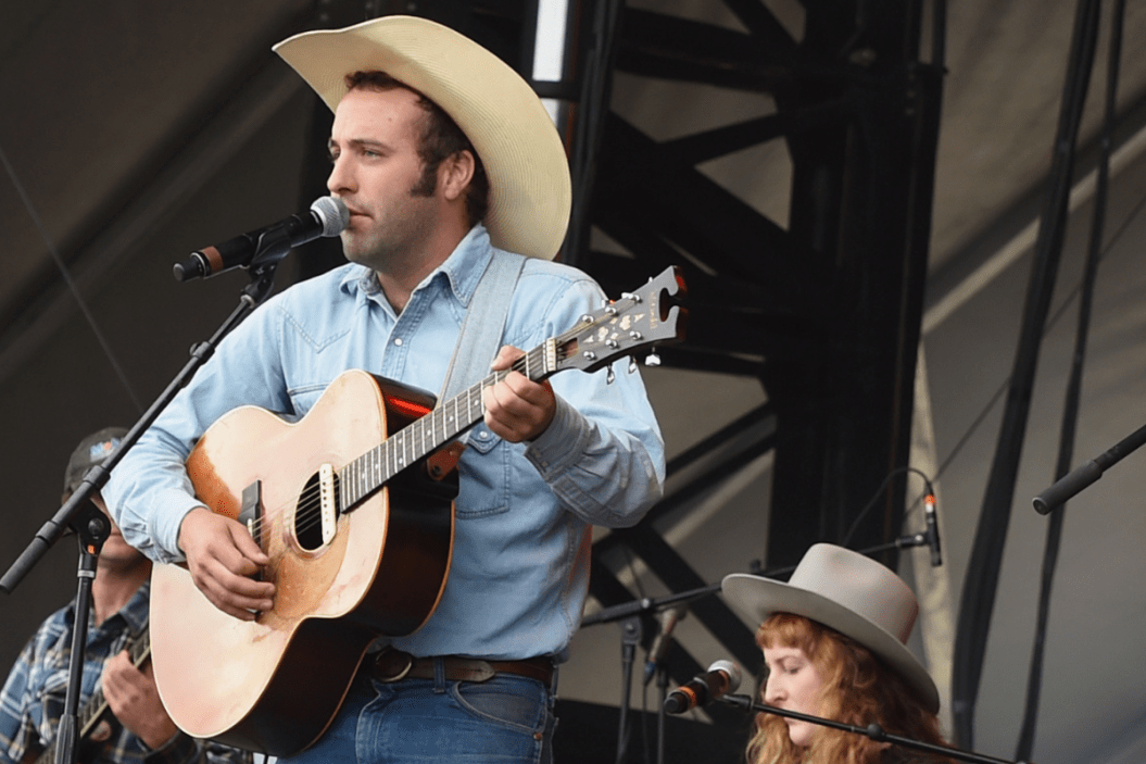 Luke Bell, Country Troubadour, Dies at 32