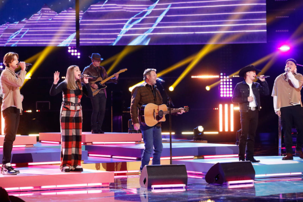 'The Voice': Team Blake Sings Glen Campbell's 'Southern Nights'