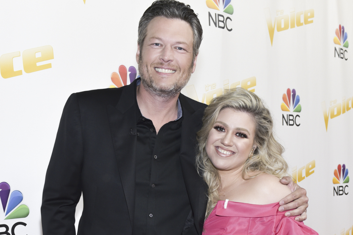 Blake Shelton Shares What He 'Stole' From Kelly Clarkson