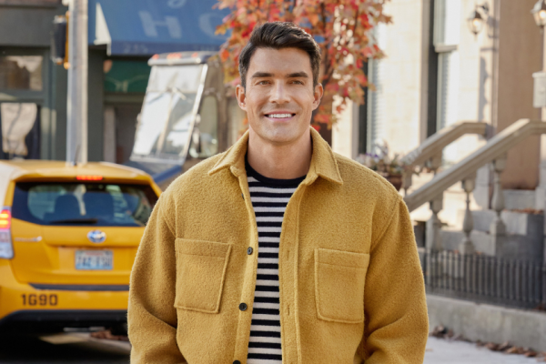 12 LGBTQIA Hallmark Stars Who Are Redefining Romance