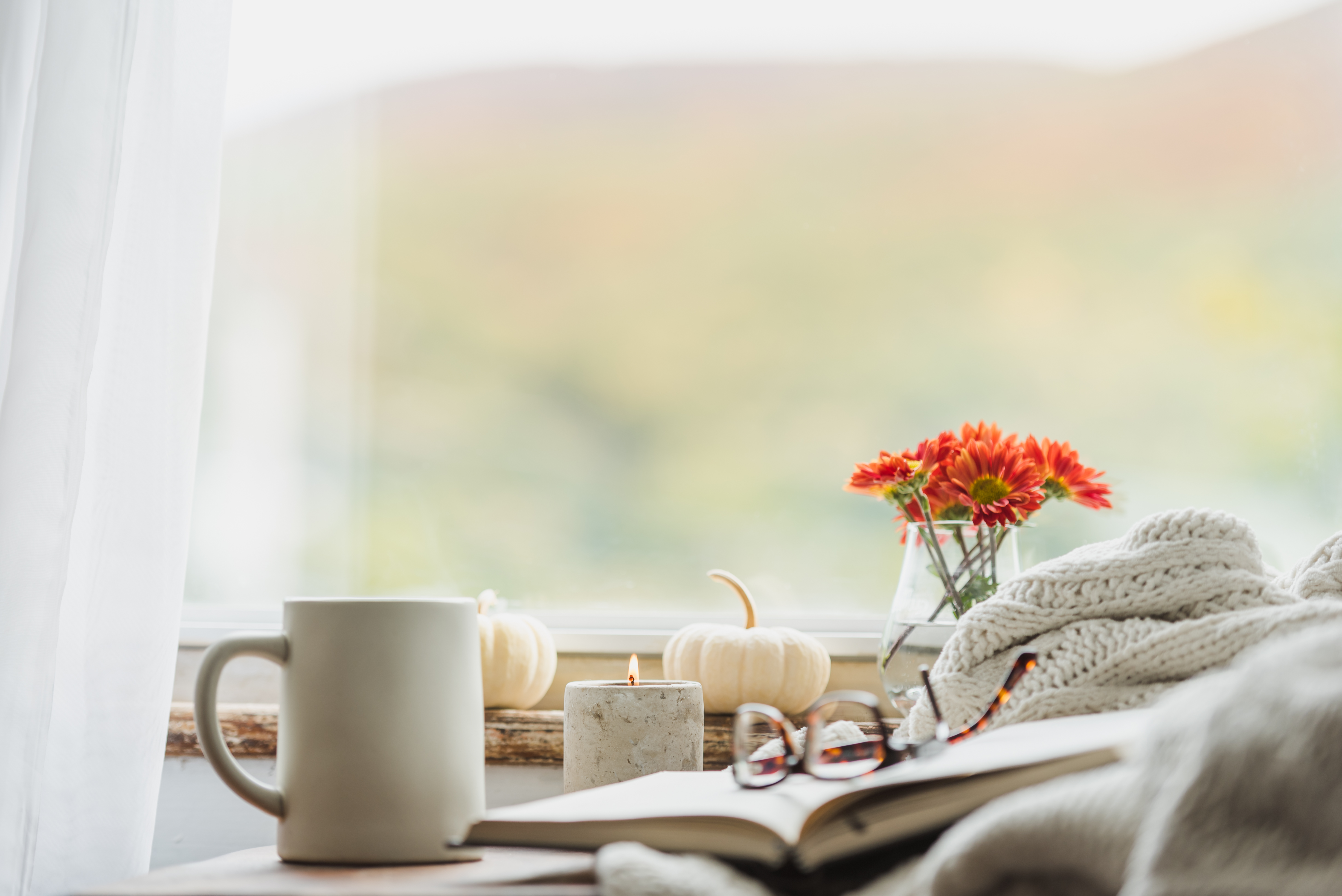 The Ultimate Fall Bucket List To Embrace Your Cozy Era