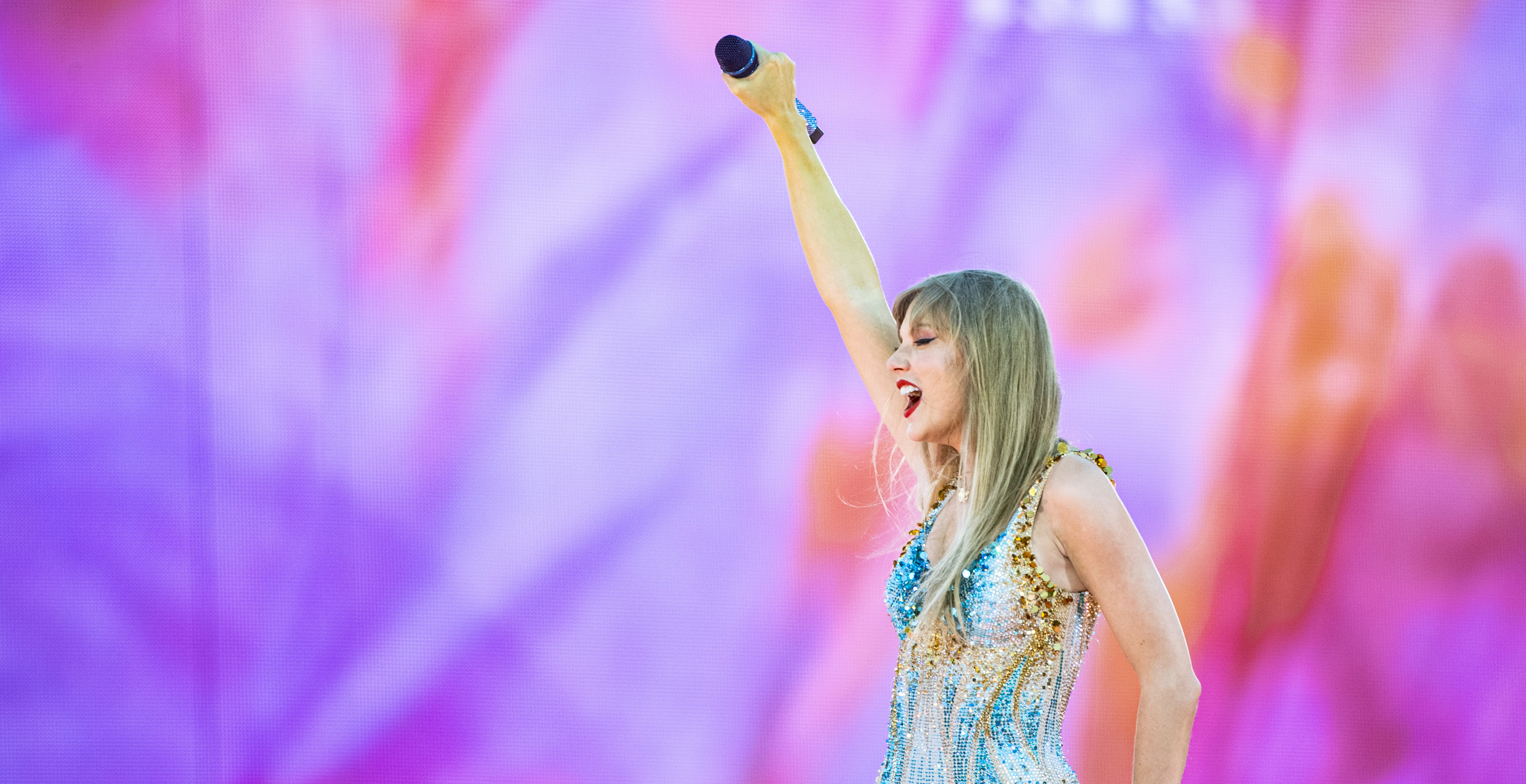 Taylor Swift Passes Pop Icon For Most No 1 Albums By A Woman Taylor Swift Passes Pop Icon For Most No 1 Albums By A Woman