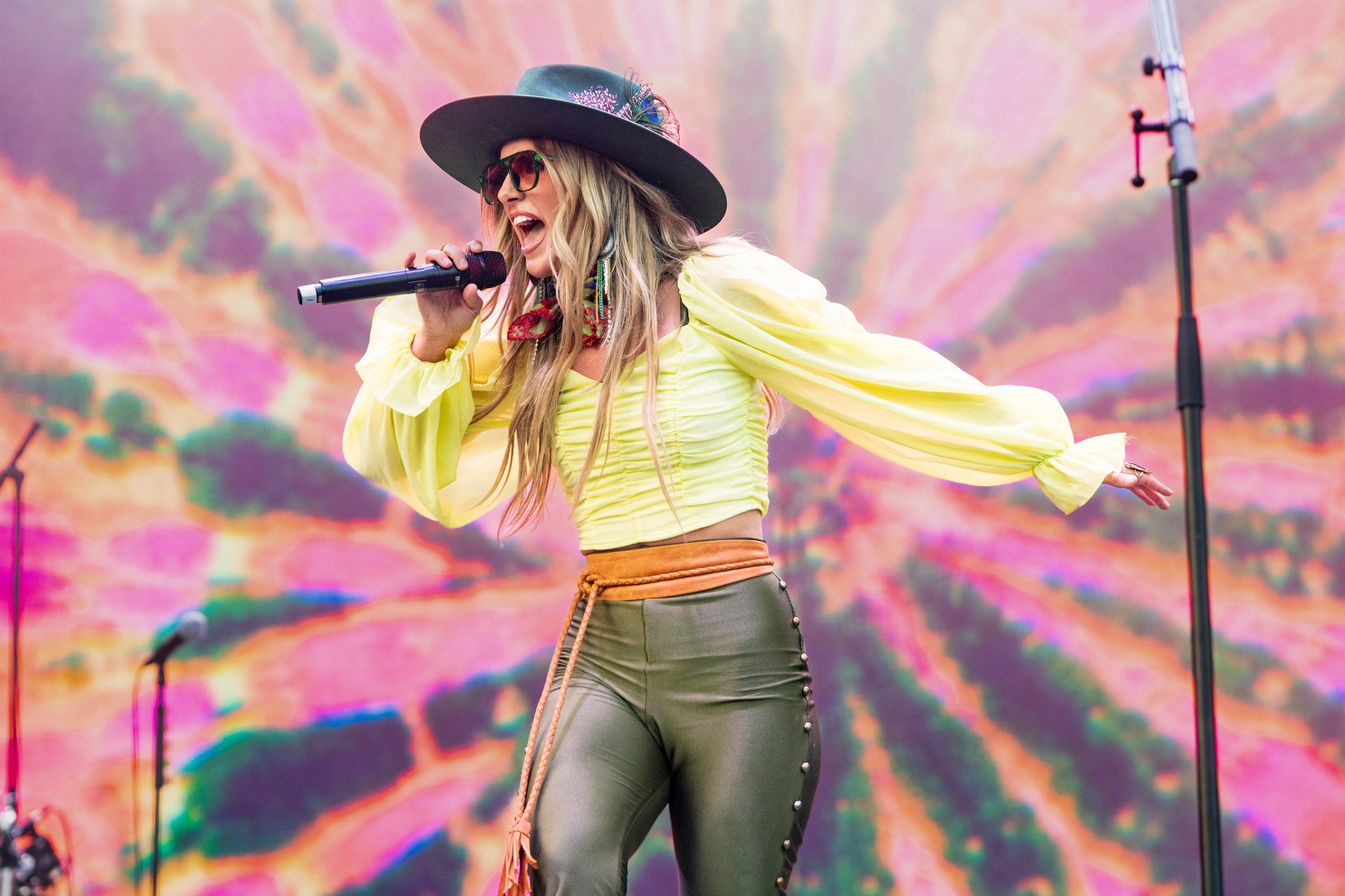 Lainey Wilson Bell Bottoms: Where to Get Your Own