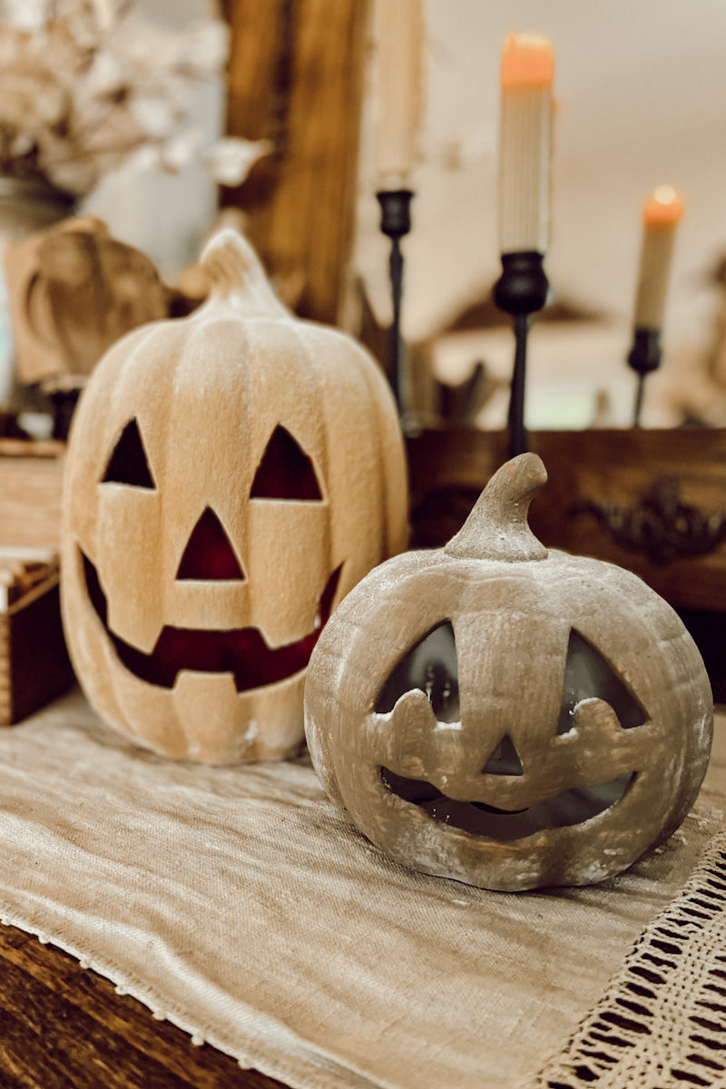 20 DIY Pumpkin Decor Ideas for Fall, No Carving Required