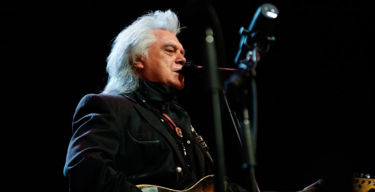 Marty Stuart Introduces the Latest Change at the Grand Ole Opry - Wide ...