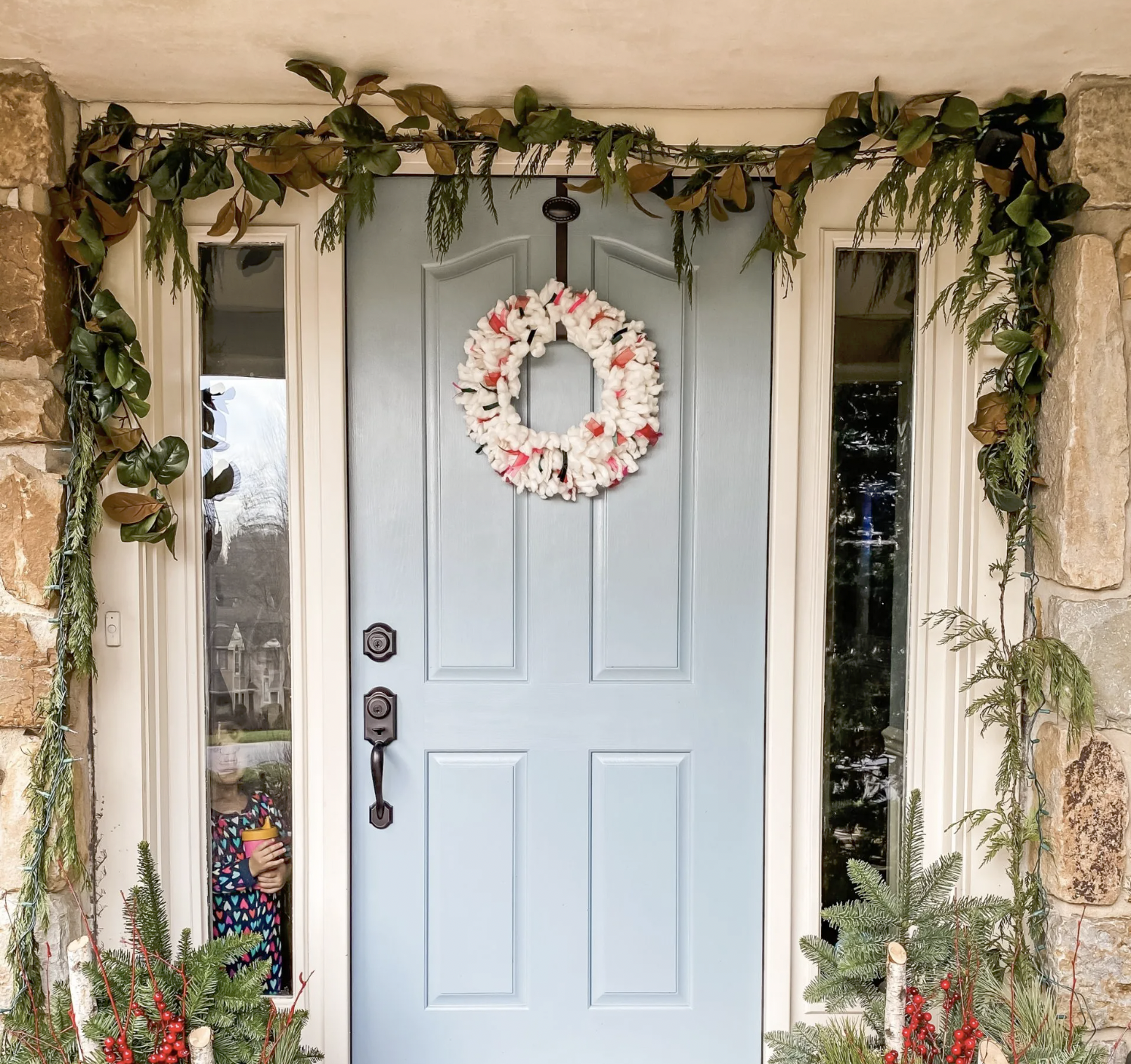 10 DIY Christmas Wreaths That Anyone Can Recreate