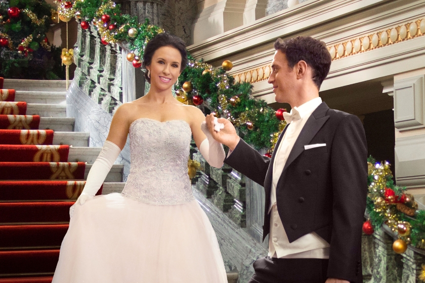 Lacey Chabert's 15 Best Hallmark Christmas Movies