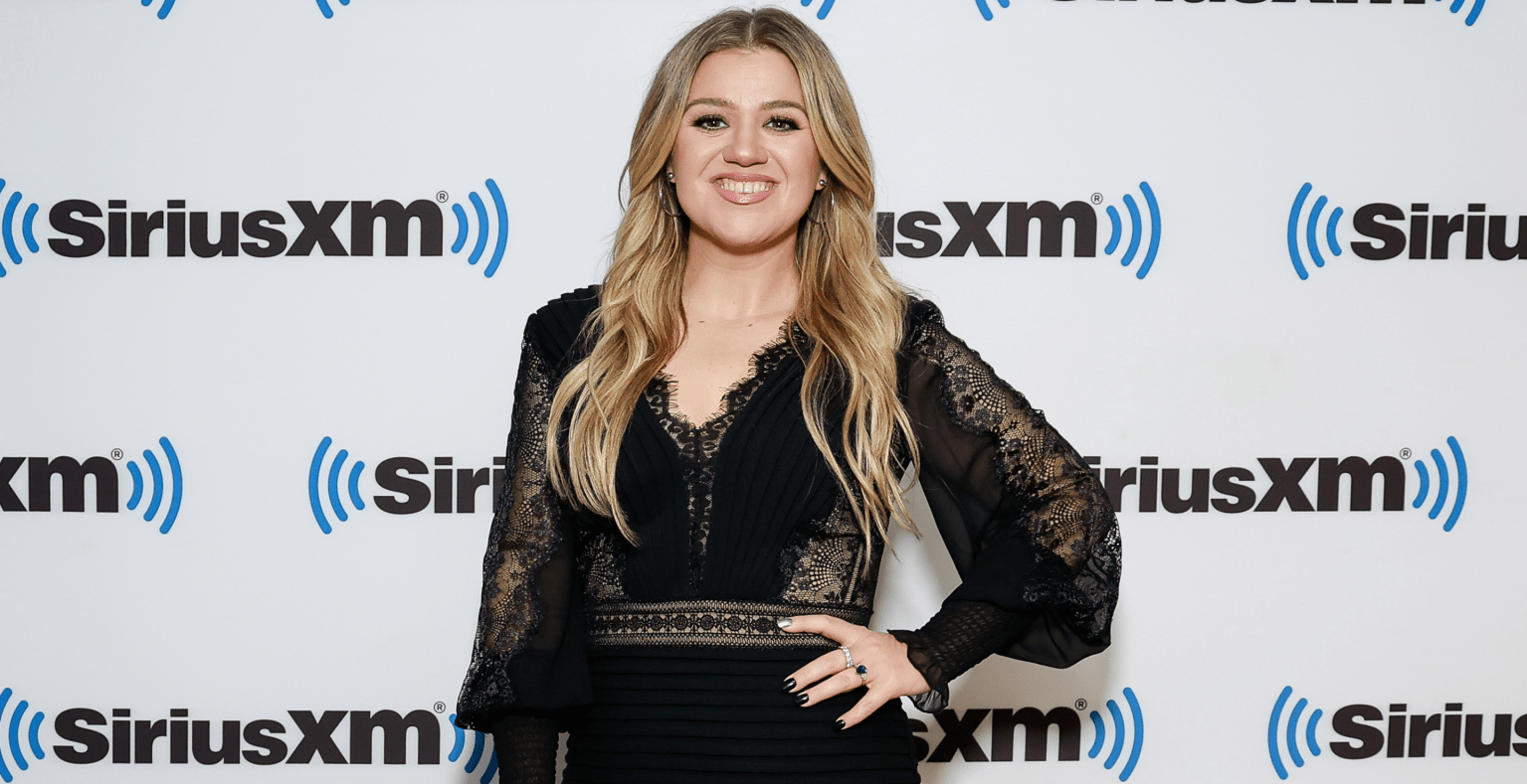 See Inside Kelly Clarkson's Rustic $10.4 Million Montana Ranch