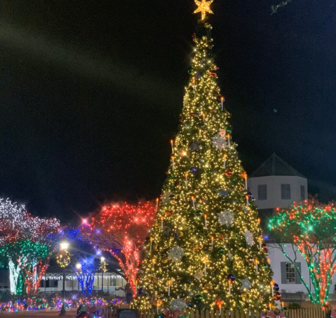 14 Magical Christmas Towns in Texas To Visit During the Holidays