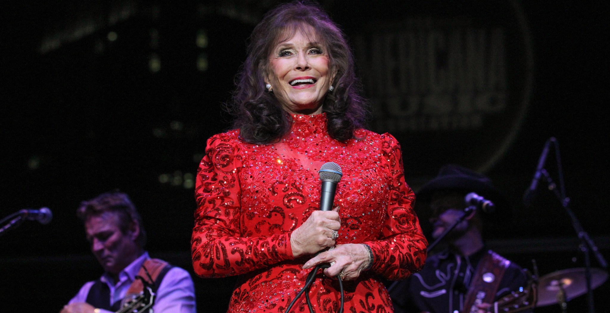 Loretta Lynn's Son Ernie Has Major Surgery As Family Asks For Privacy ...