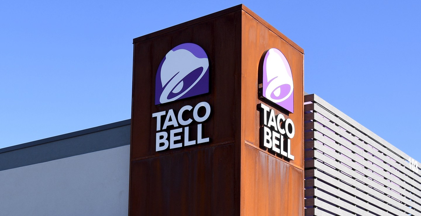 Taco Bell Helps Customers Save Big With New Meal Deal - Wide Open Country