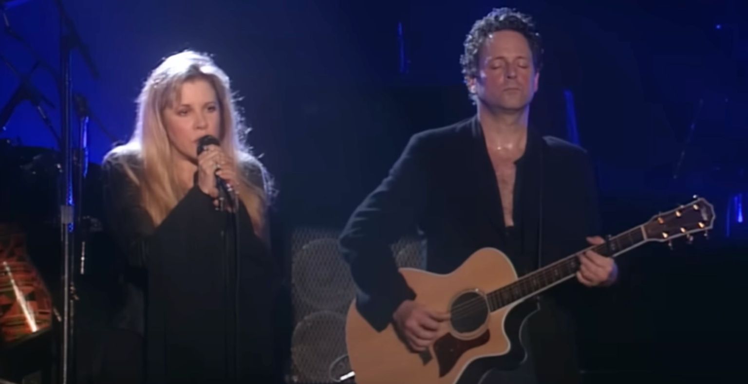 Inspiration Behind The Song: Fleetwood Mac's "Landslide" Lyrics Meaning ...