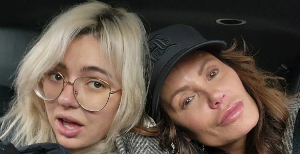 Slash’s Stepdaughter Lucy-Bleu Knight’s Mom Breaks Silence About Her ...