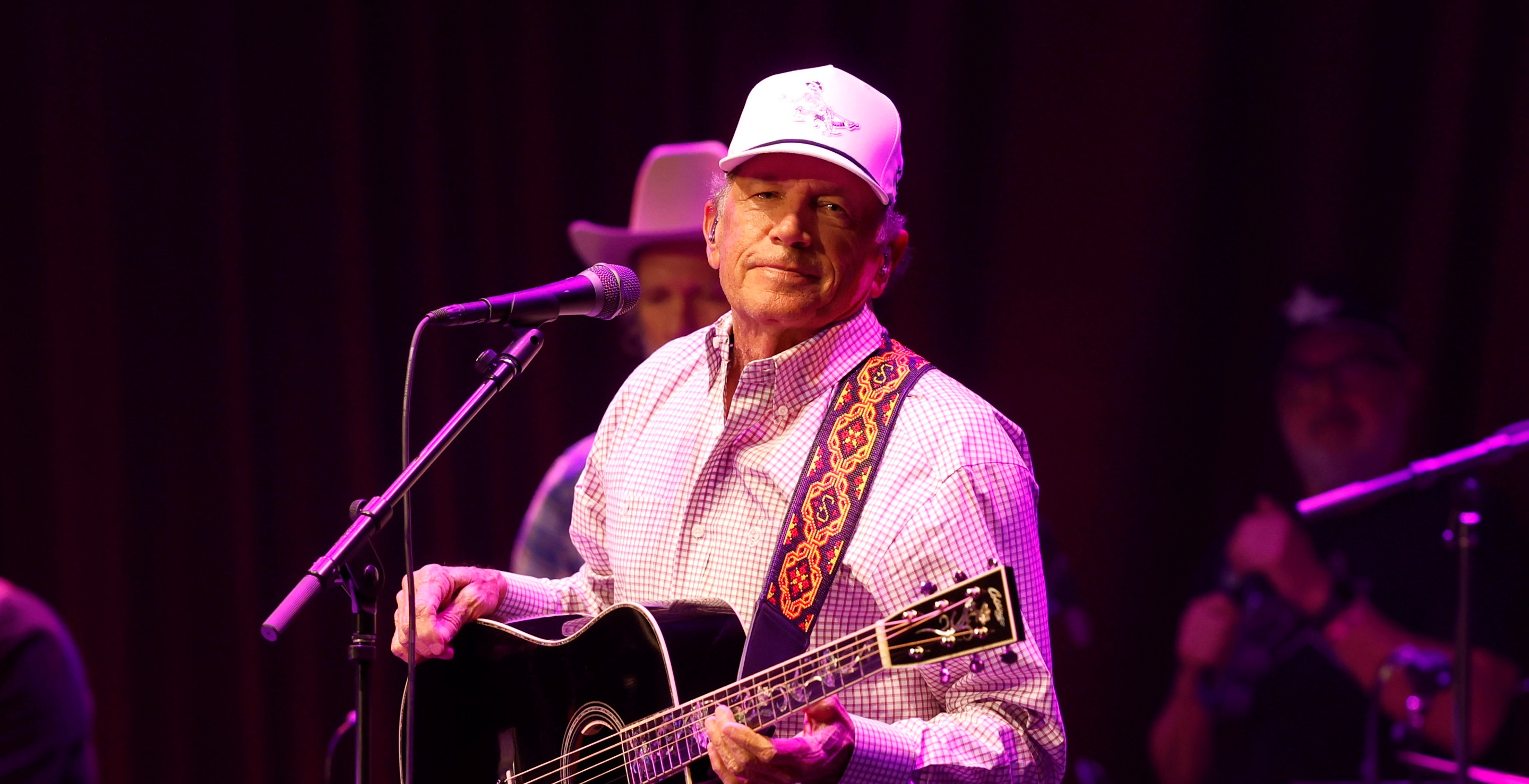 4 George Strait Classics That He Wrote Himself - Wide Open Country