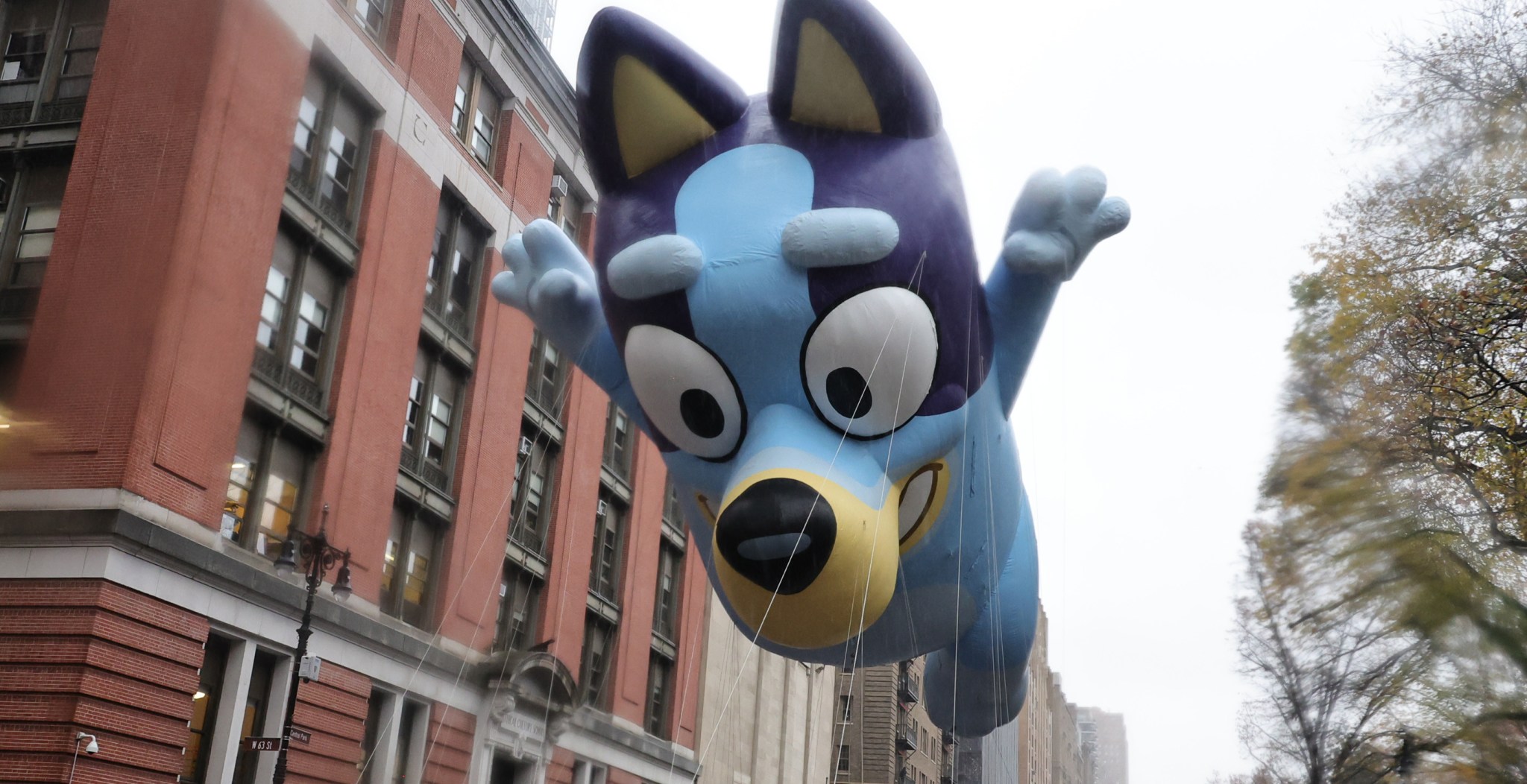 Major Balloon Pops Before Macy’s Day Parade Starts - Wide Open Country