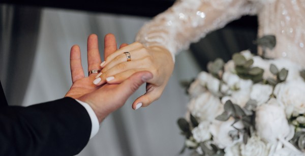 Sean Hannity And Ainsley Earhardt Of Fox News Are Engaged - Wide Open ...