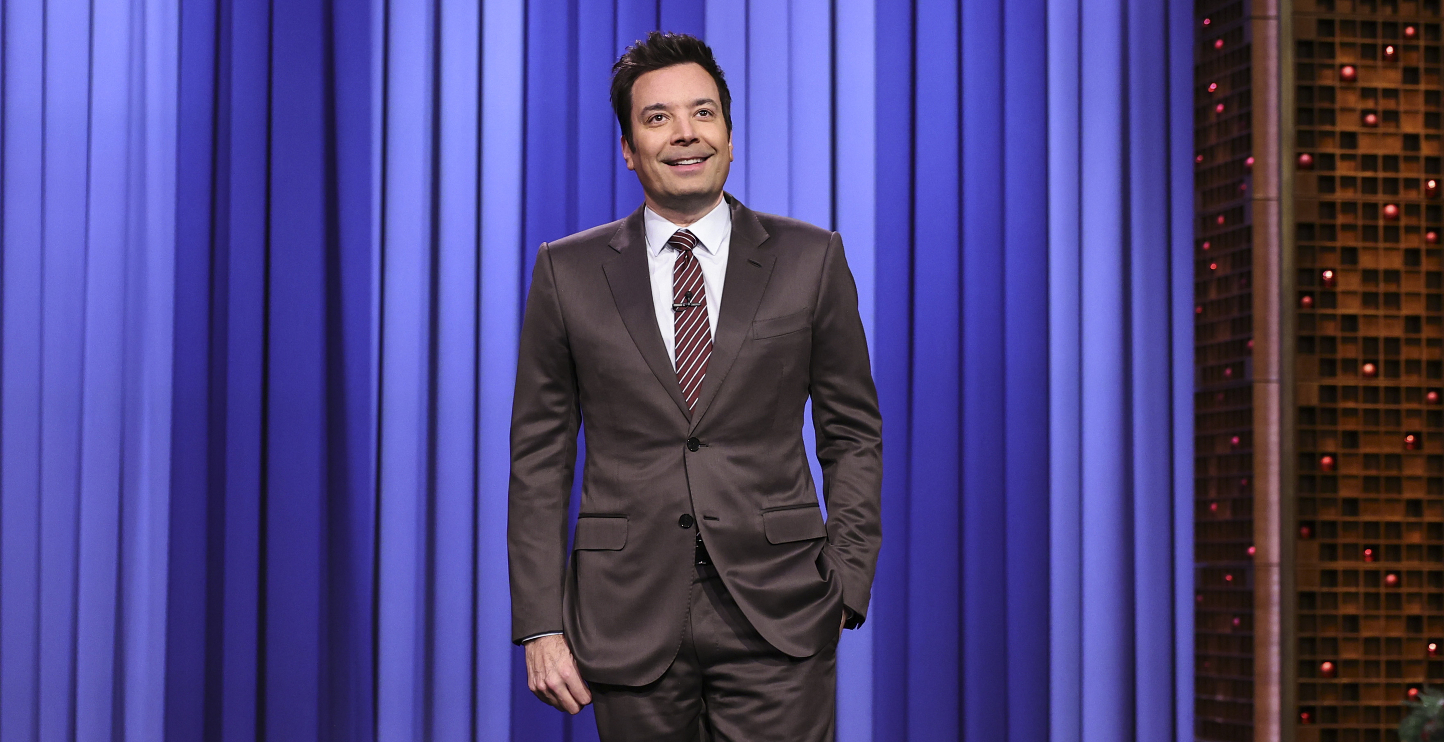 Jimmy Fallon Roasted Over Bad Singing While Performing On Dolly Parton ...